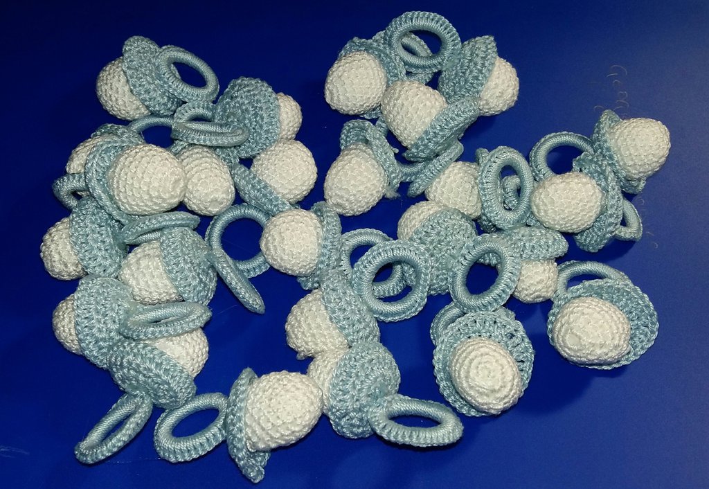 bomboniera uncinetto ciuccio cm5 - Feste - Bomboniere - di Annamar ...