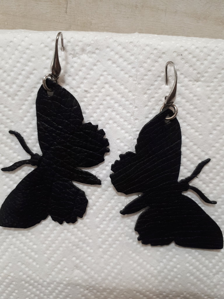 Orecchini a forma di farfalla - Gioielli - Orecchini - di Creazion... | su MissHobby