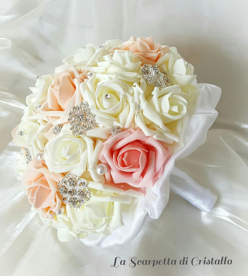 Bouquet sposa rose in foam - Feste - Matrimonio - di La Scarpetta ...