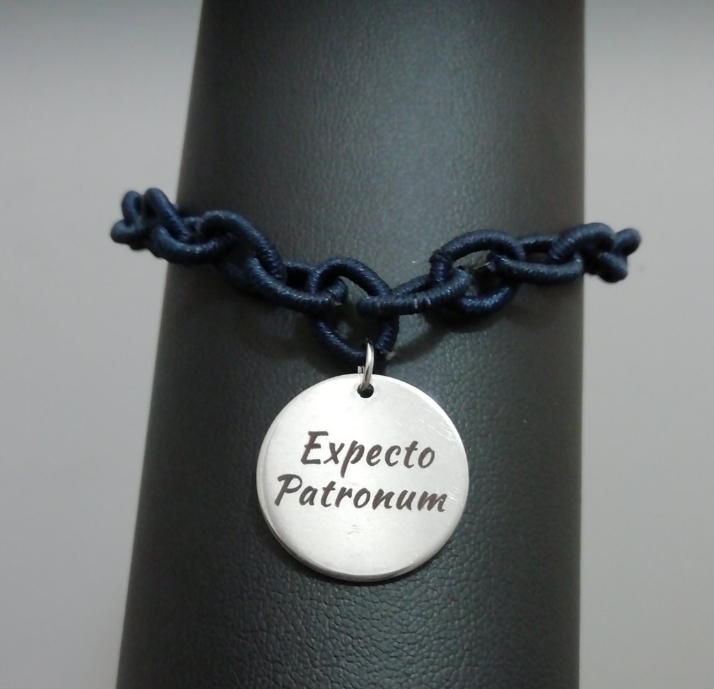 Braccialetto Charm Scritta Frase Expecto Patronum - Gioielli - Brac ... Braccialetto Charm Scritta Frase Expecto Patronum - Gioielli - Brac ...