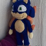 Sonic Amigurumi Pupazzo - Per la casa e per te - Bambole e pupazzi ...
