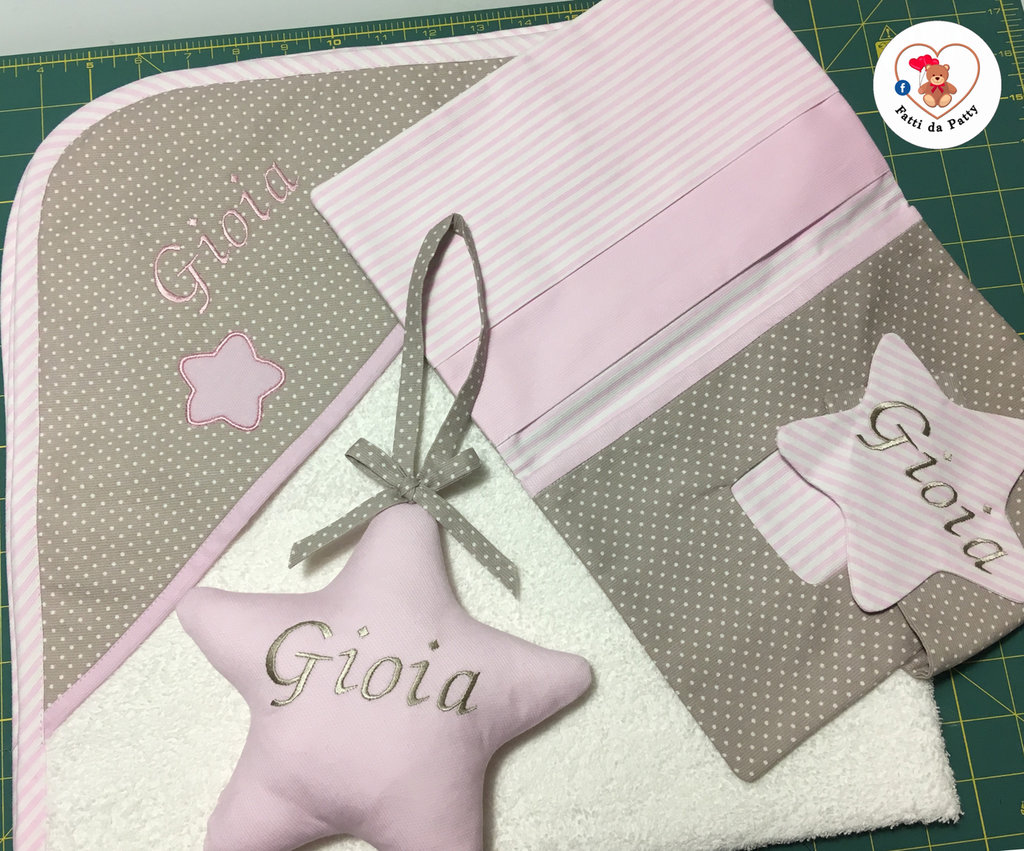 Kit Neonato 2 - Bambini - Accessori bebè - di Fatti da Patty | su MissHobby