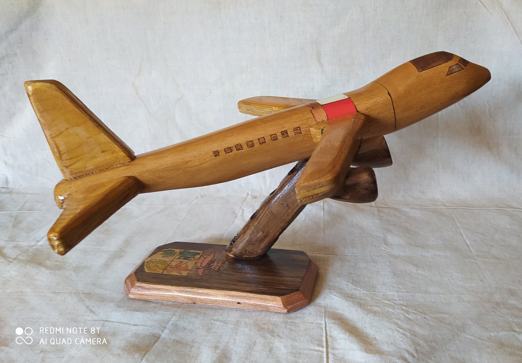 Modello di aereo in legno - Per la casa e per te - Produzioni artis ...