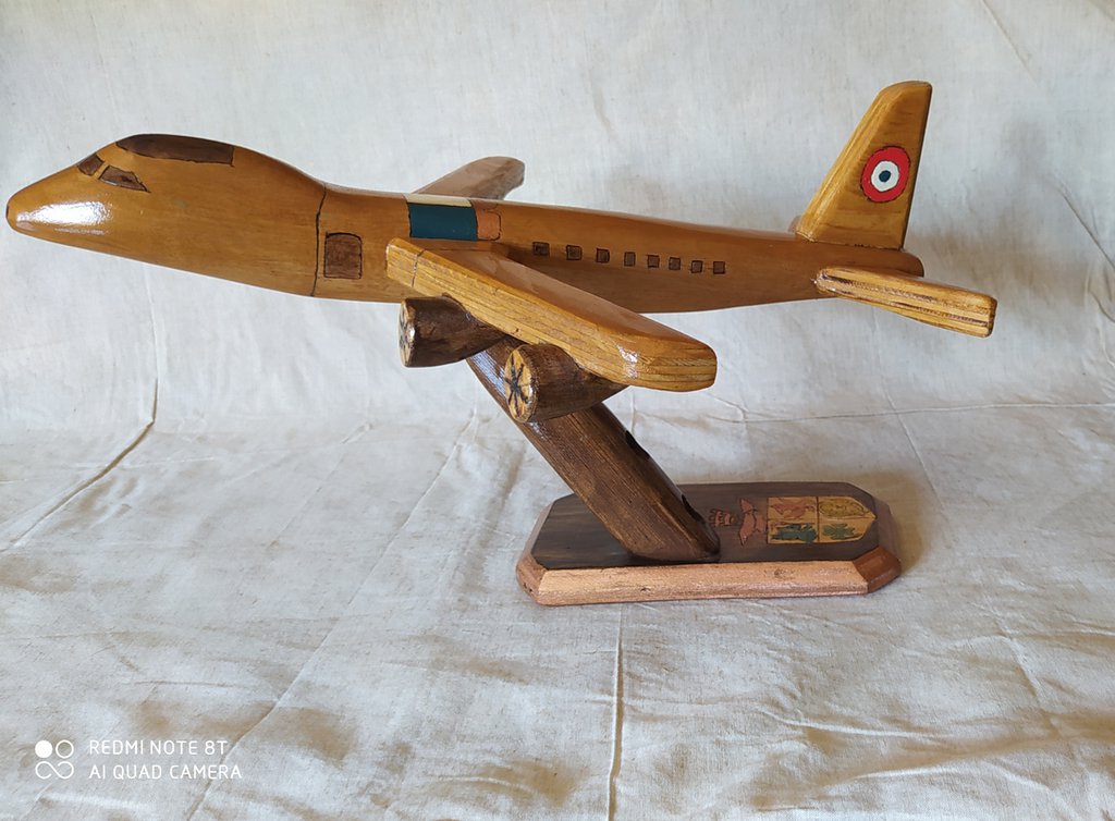 Modello di aereo in legno - Per la casa e per te - Produzioni artis ...