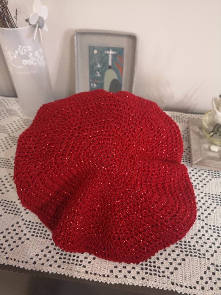 Cappello Donna, stile basco - Donna - Abbigliamento - di Filo sull ...