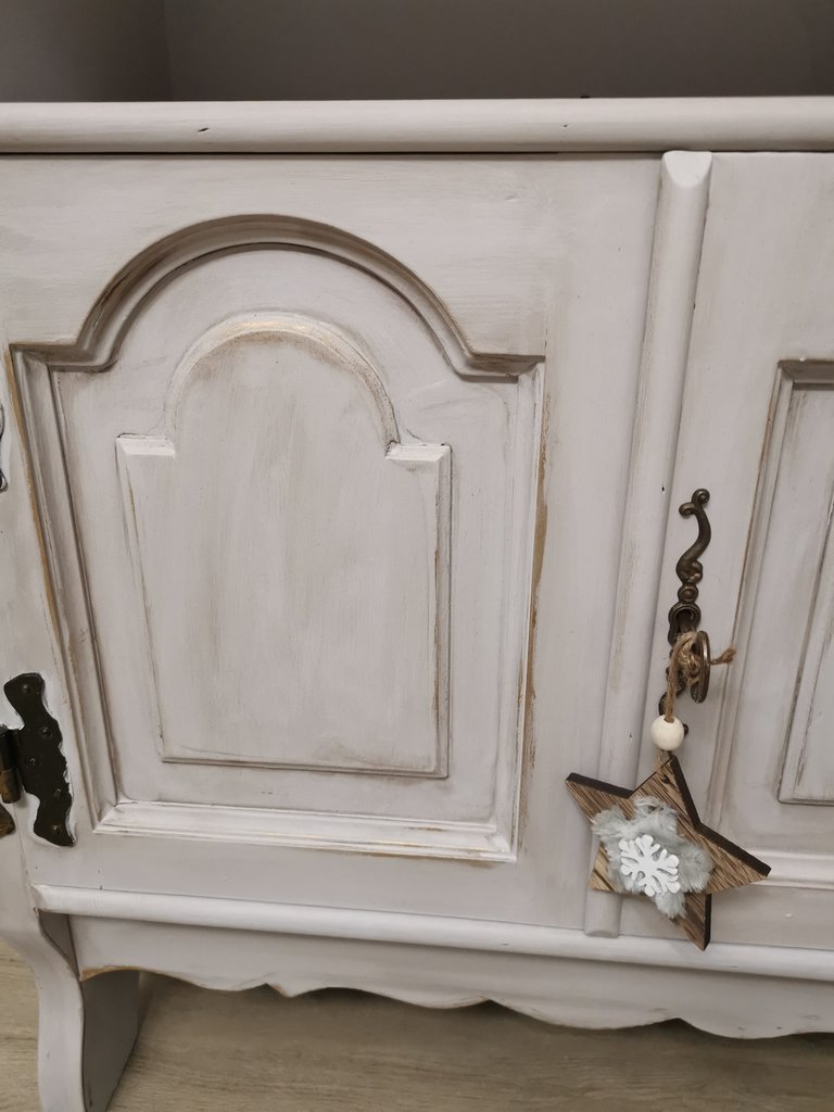 Mobiletto in stile Shabby - Per la casa e per te - Arredamento - di ...
