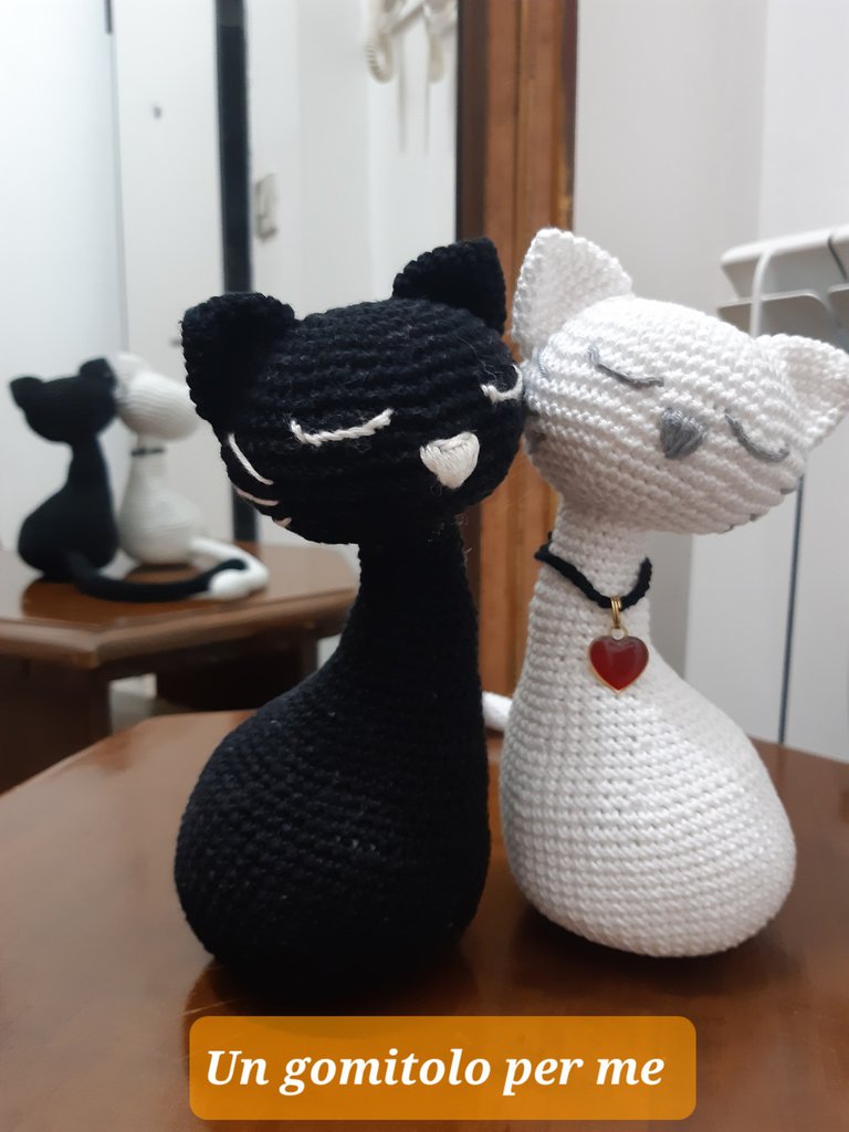 Coppia gatti innamorati uncinetto amigurumi San Valentino gioccatol ...
