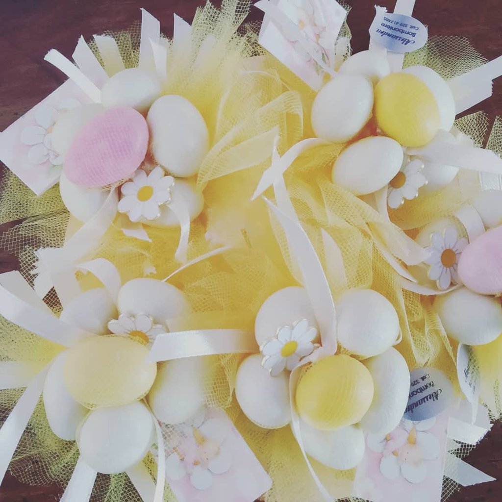 Margherite di confetti - Feste - Bomboniere - di Alessandra bomboniere ...