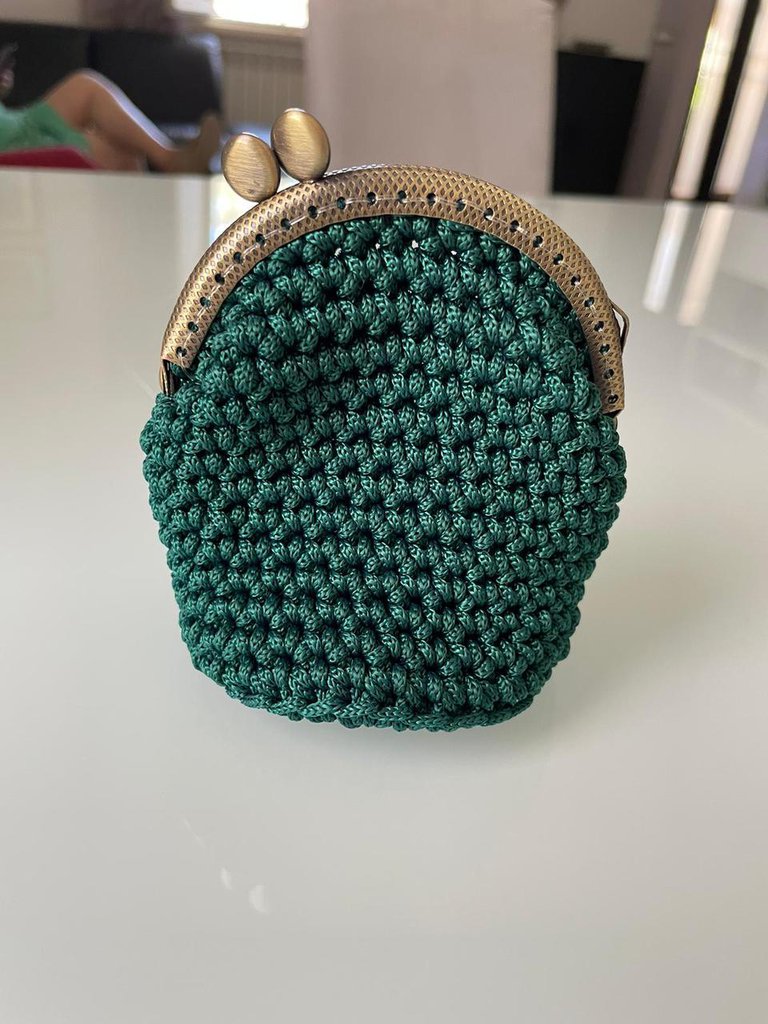 Portamonete uncinetto chiusura clic clac - Donna - Borsellini e bea ...