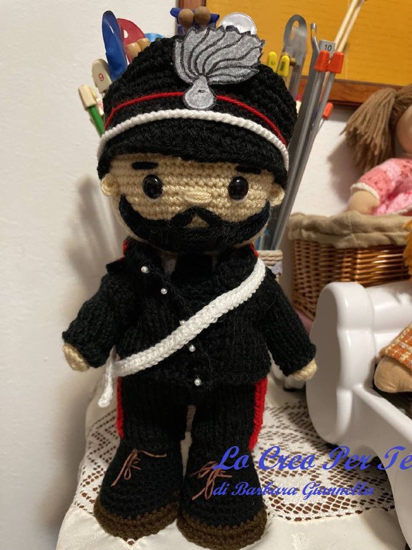 CARABINIERE - BAMBOLA PUPAZZO - Per la casa e per te - Bambole e pu ...