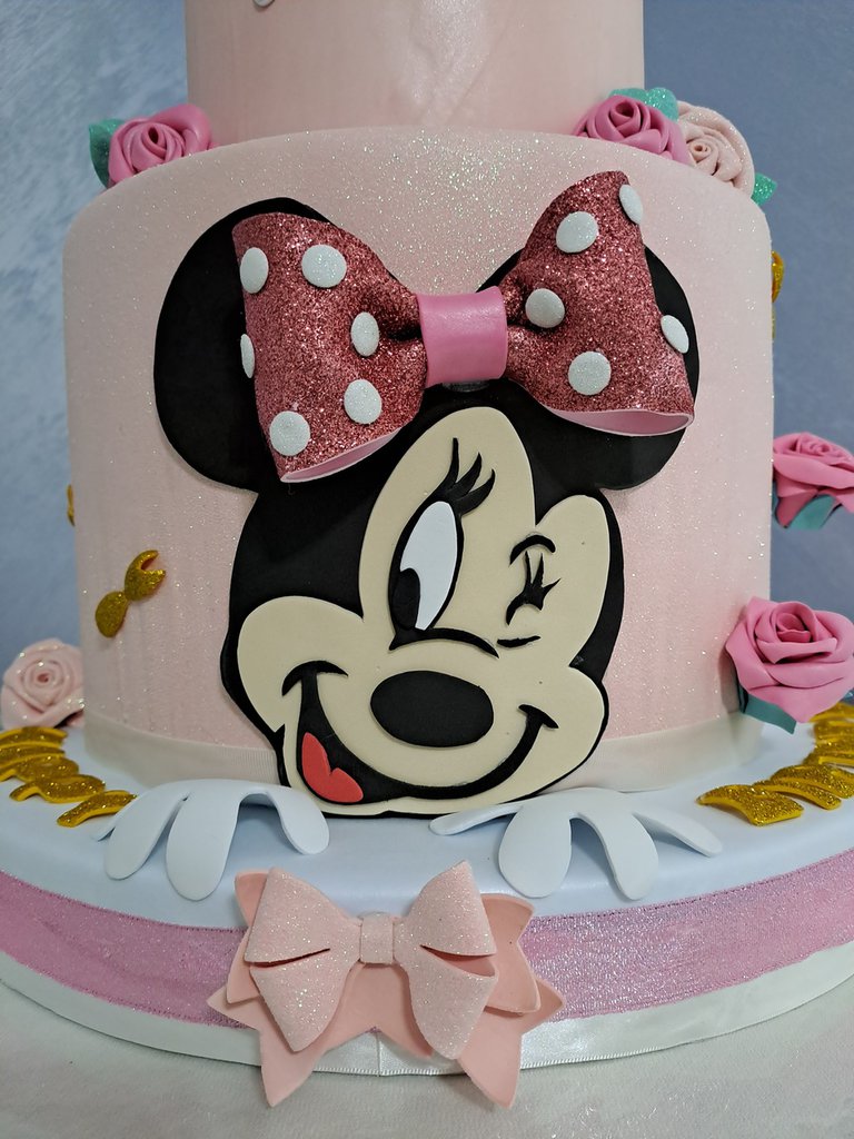 Torta scenografica Minnie - Feste - Decorazioni - di Le Gomitolose | su ...