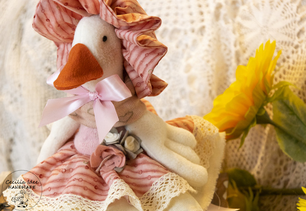 Papera seduta in stoffa - Per la casa e per te - Bambole e pupazzi ...