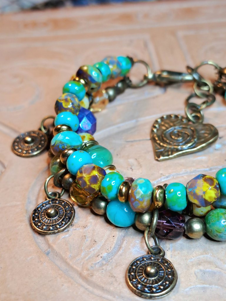 Bracciale multifilo con cristalli di Bohemia, verde-turchese - Gioi ...