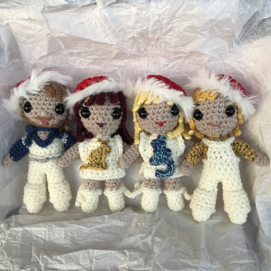 ABBA crochet mini dolls in "Cats" costumes - Donna - Accessori - di ...