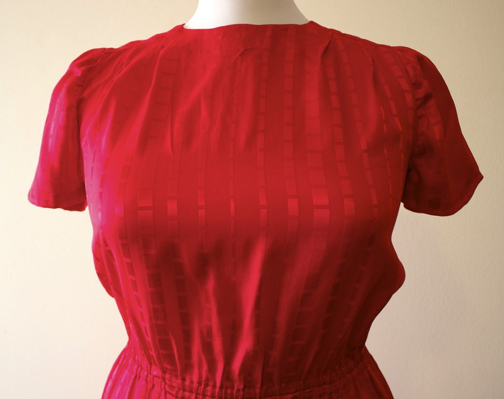 Red 1980's vintage dress - Donna - Vintage - di SandrasCrafts & Qoo ...