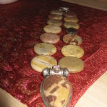 COLLANA IN CORNIOLA MARRONE - Gioielli - Collane - di maracanta | su ...