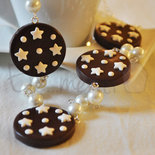 Collana biscotti pan di stelle impreziosita da perle bianche. - Gio ...