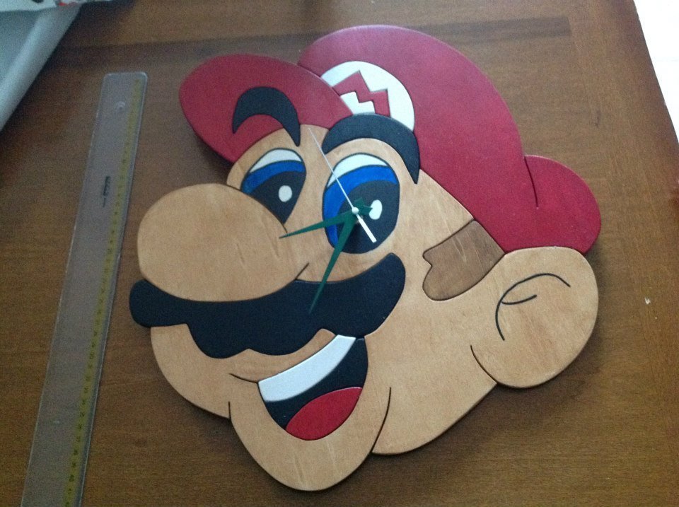 Orologio artigianale da parete Super Mario Bros 44x44cm in legno d ...