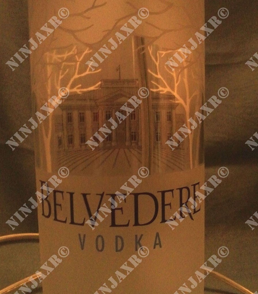 Lampada da tavolo Bottiglia Led Vodka Belvedere Magnum Illuminator ...