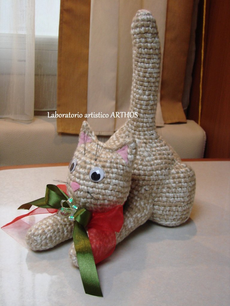 GATTO ALL' UNCINETTO TECNICA AMIGURUMI DECORO CASA IDEA REGALO ... | su ...