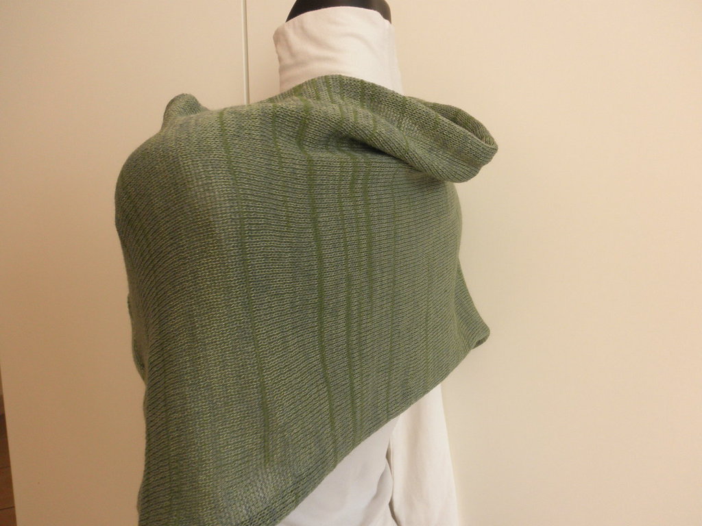 Poncho verde salvia melange,cotone e viscosa,leggero,poncho donna,m ...