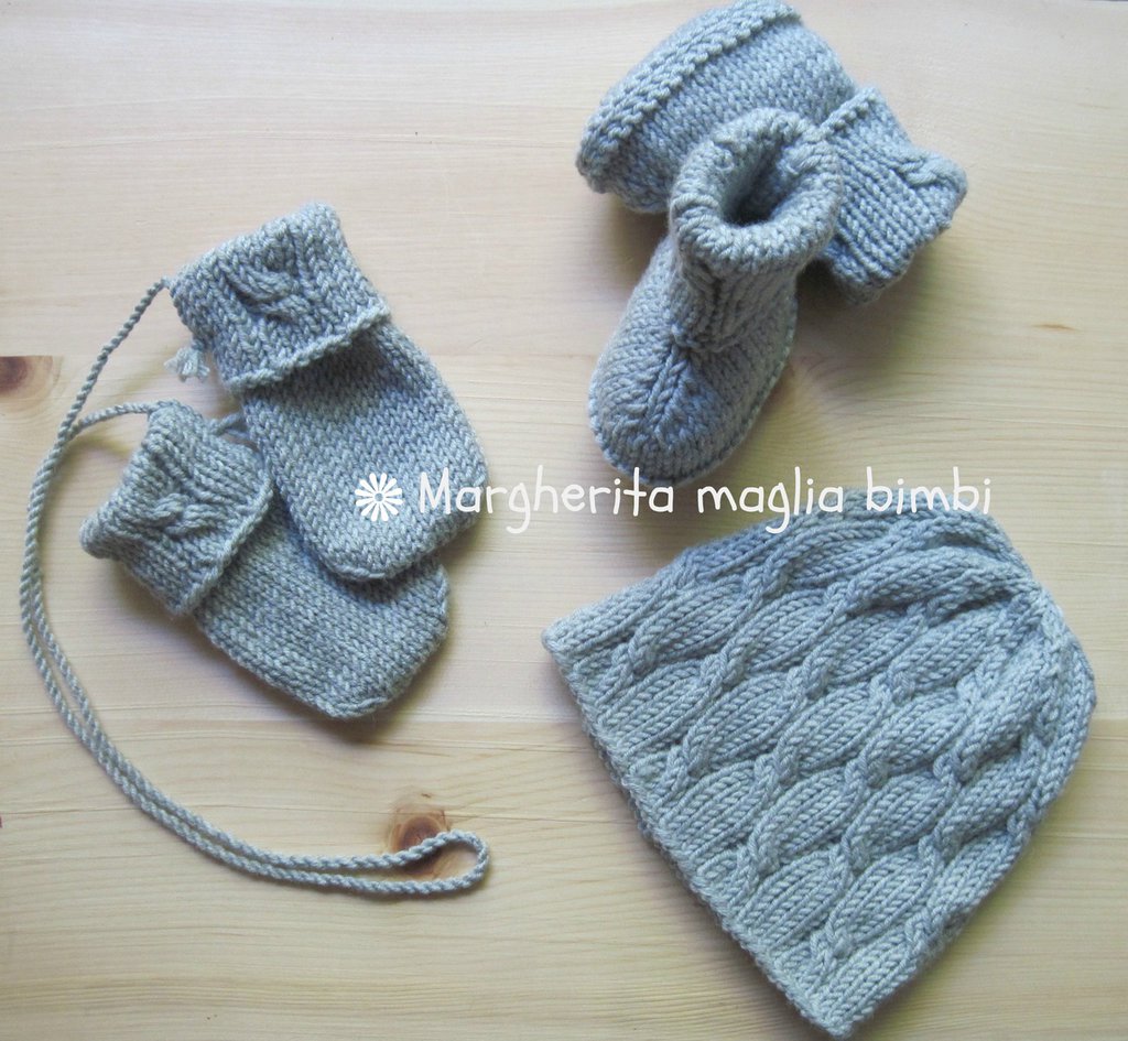 Muffole neonato trecce in pura lana merino extrafine superwash colo... | su MissHobby