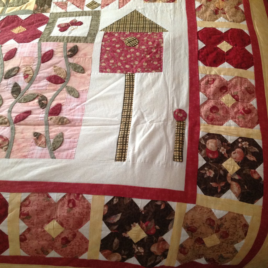 Trapunta patchwork matrimoniale - Per la casa e per te - Camera da ... | su MissHobby