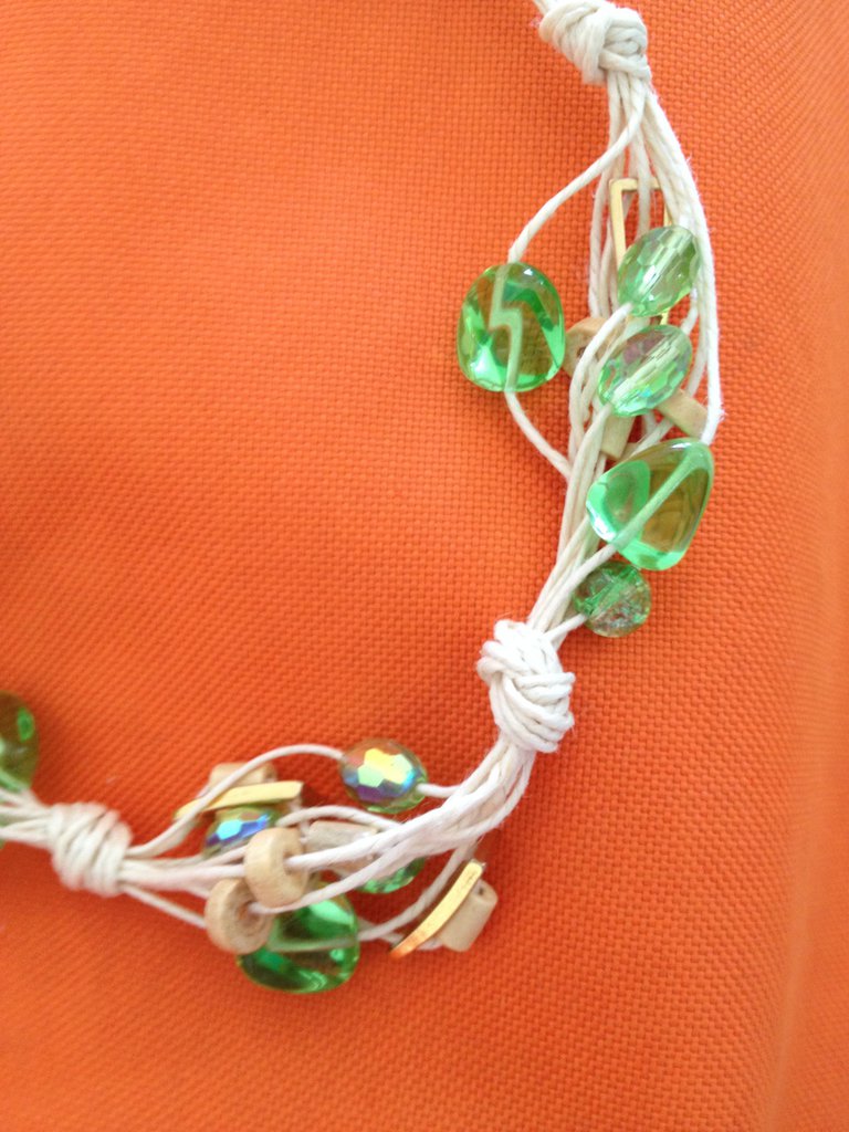 Collana verde di fili di canapa - Gioielli - Collane - di Ste Fant ...