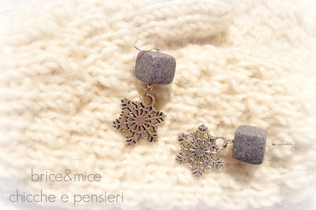 Orecchini Fiocco di neve , orecchini pendenti snowflake, orecchini ... | su MissHobby