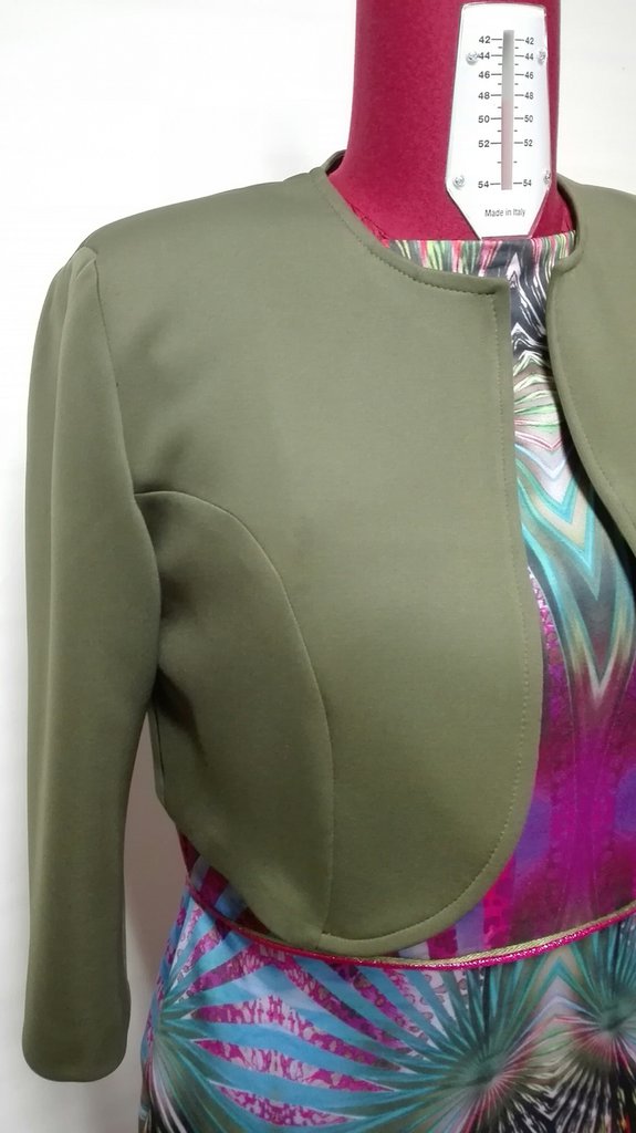 Giacca corta neoprene verde(abbinabile all'abito in neoprene) manic ... Giacca corta neoprene verde(abbinabile all'abito in neoprene) manic ...