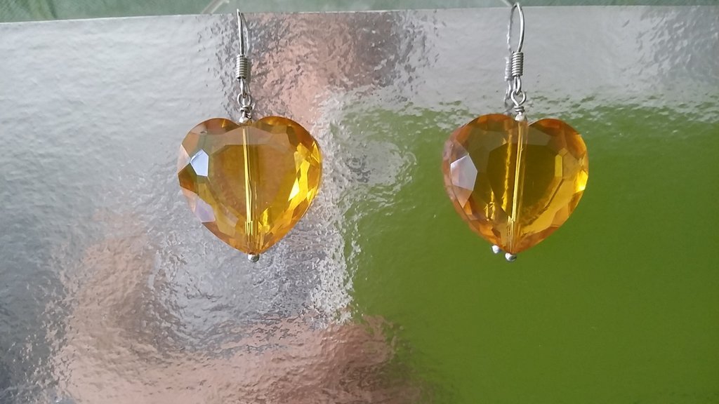 Orecchini in cristallo forma cuore colore giallo ambra - Gioielli ...