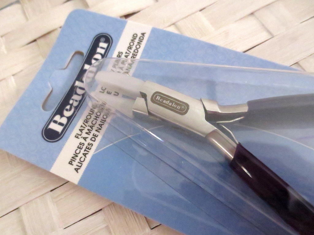 Pinza conica con punte in nylon (Cod. Beadalon) - Materiali - Bigio ...